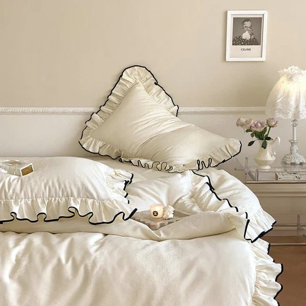 💖 The Perfect Self-Love Solo Bedscape To Pamper Yourself