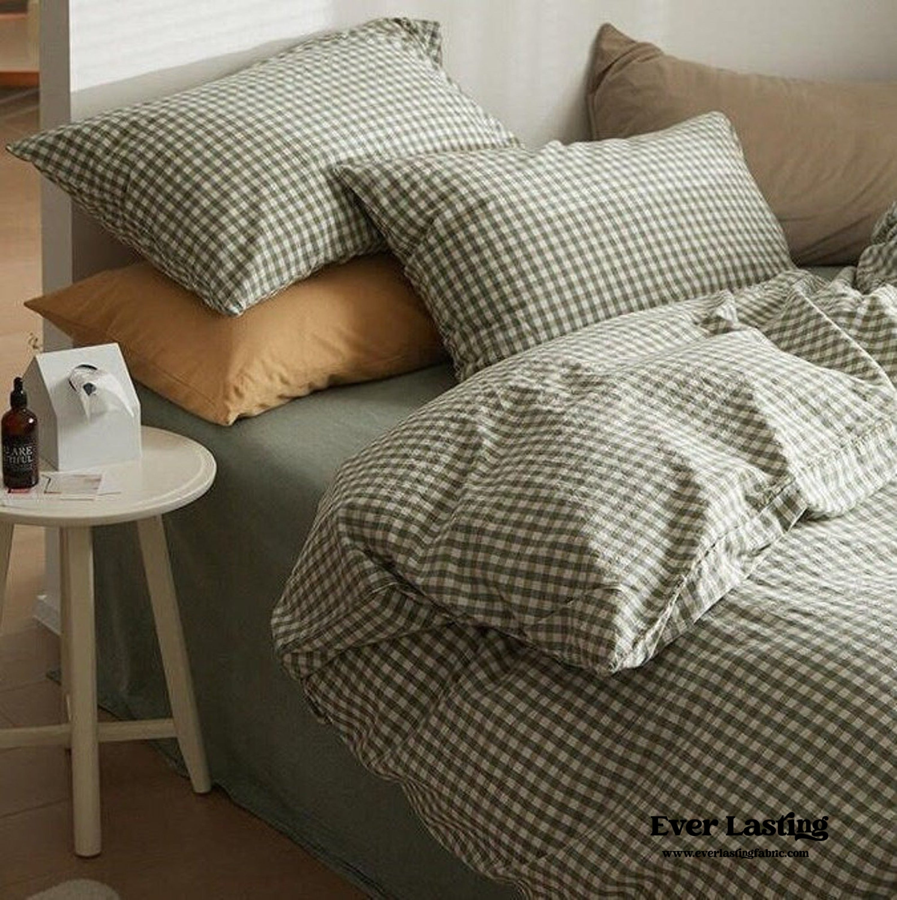 Gingham Bedding Set / Red | Best Stylish Bedding | Ever Lasting