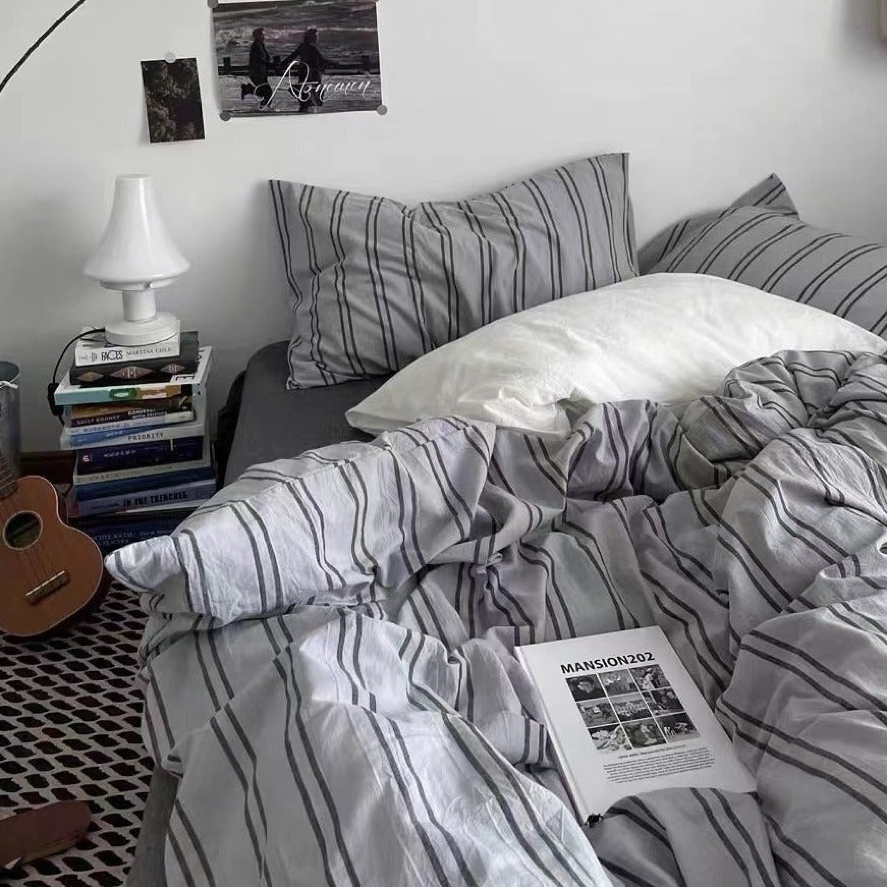 Minimal Vintage Stripe Bedding Set / Forest Green | Best Stylish ...