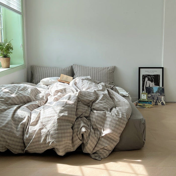 Soft Blend Plaid Bedding Set | Men's Room | Ever Lasting